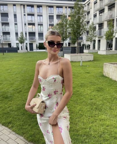 4 фасона летних платьев, которые молодят