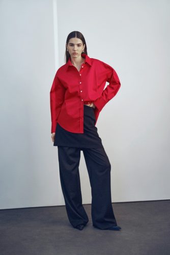 How to wear red in 2025